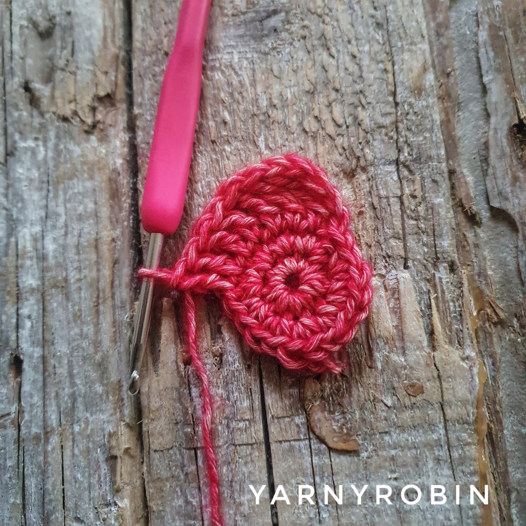 A yarny little heart…free pattern. – Crochet blog